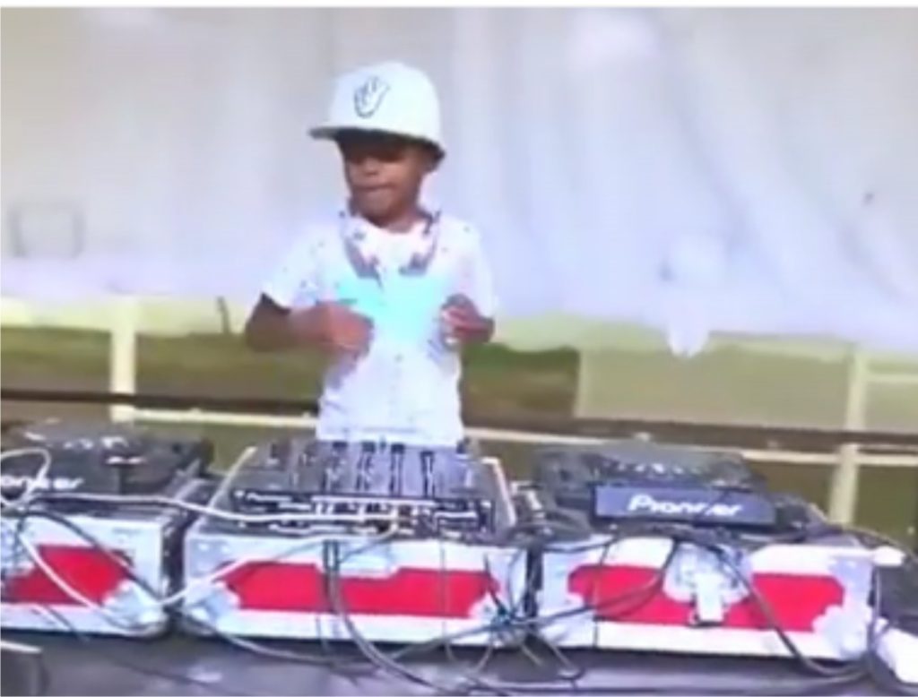 Video: See the World's Youngest DJ captivating a crowd - Expressive Info