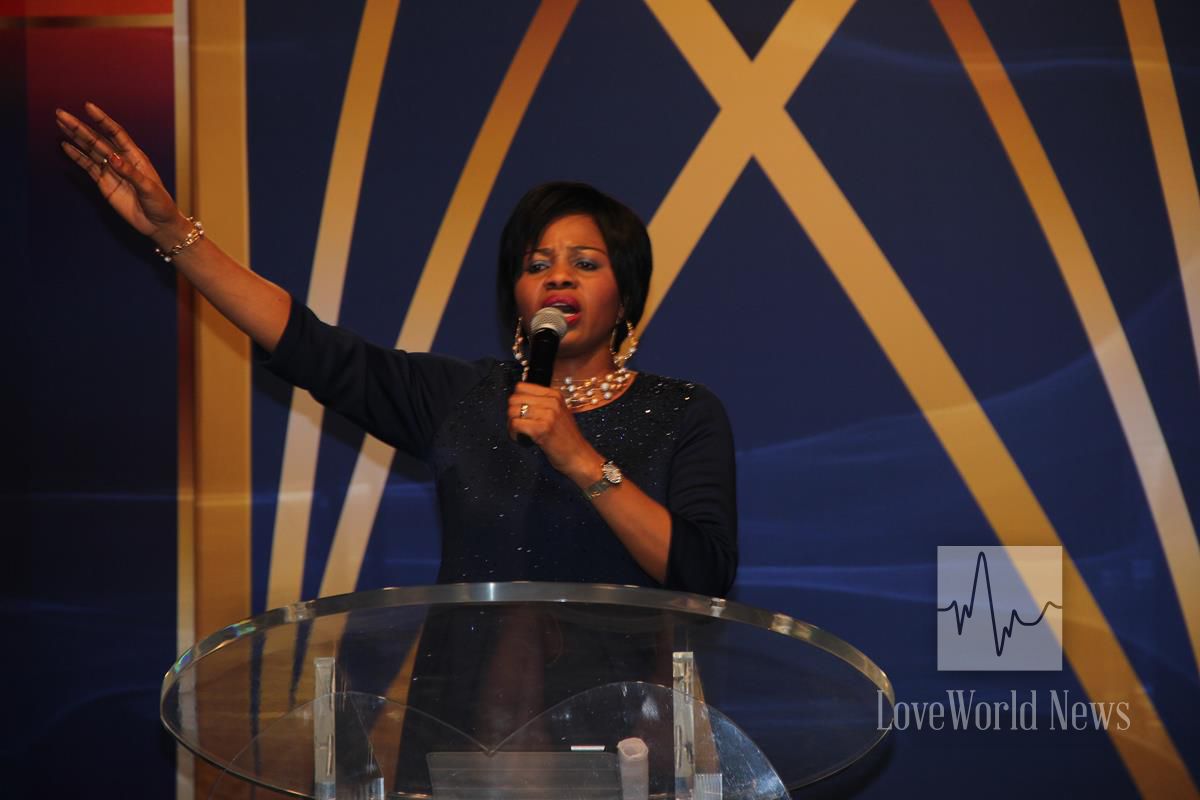 Members of Pastor Chris Oyakhilome's family, their influence on Christ ...