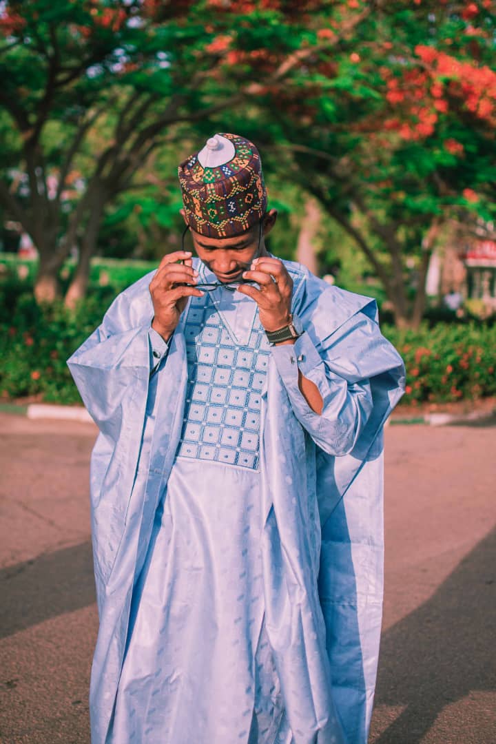 Aisha Yesufu shows off his cute youngest brother, invites ladies to ...